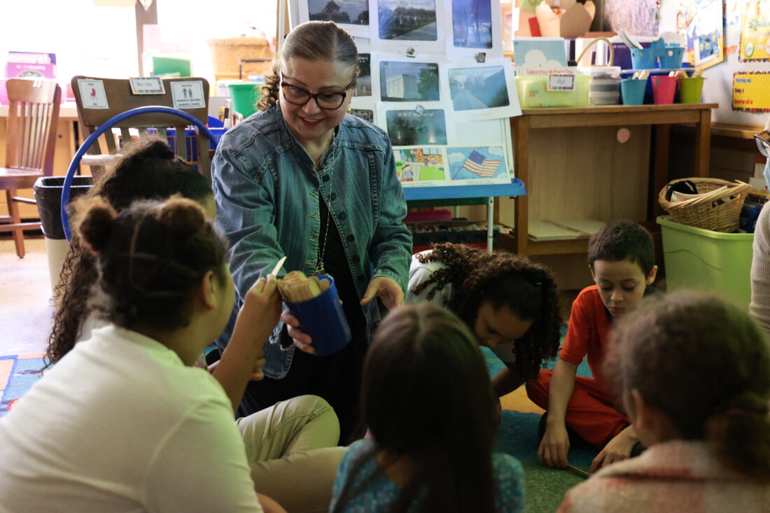 ‘Amigos’ Program Helps Ring Students Develop Language Skills | News ...